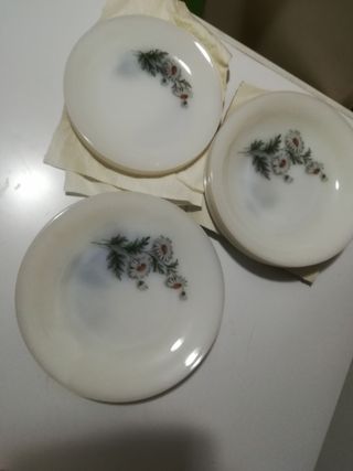 Set piatti per 4 persone