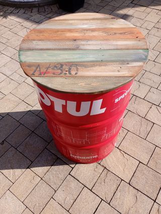 Tavolo bidone industriale