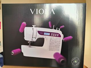 Macchina da cucire VIOLA Atelier E215 Nuova