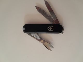 Victorinox multiuso