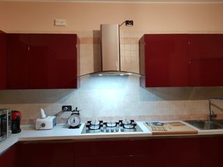 Cucina completa di elettrodomestici