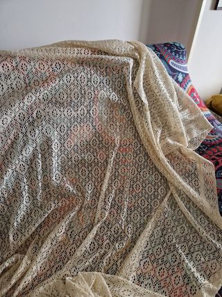 Copriletto/copritavolo cm 250× 270 ca