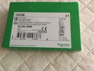 RELOJ PROGRMADOR SCHNEIDER REF.15336 C/R DE HORA de Segunda mano por 35 ...