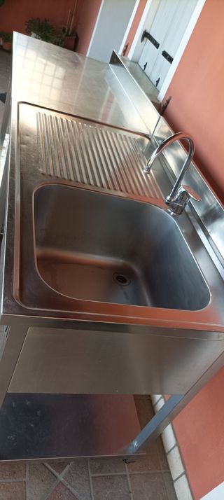 Tavolo e lavello  professionale