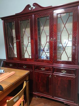 Vetrina in legno