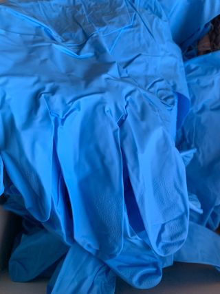 150 paia guanti monouso M