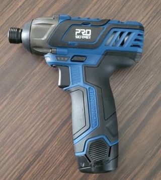 Trapano avvitatore elettrico