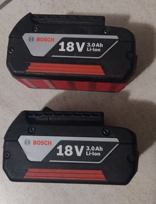X 2 batterie GBA 3Ah Bosch