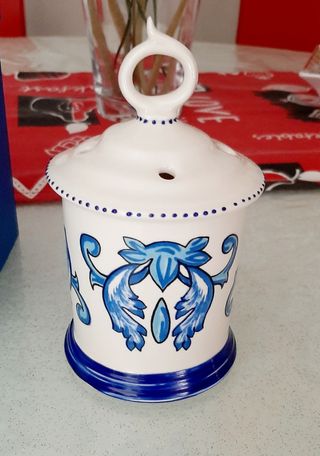 Lanterna in porcellana