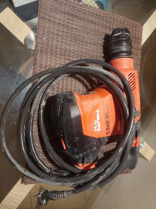 Martello pneumatico Hilt  TE30