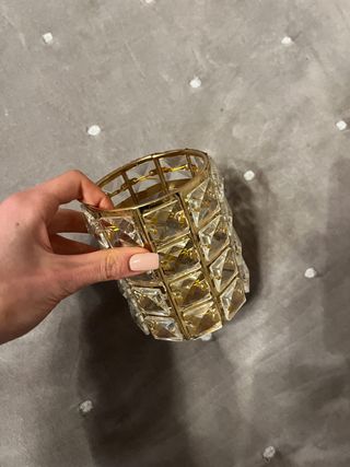 Fancy cup organizer