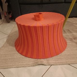 Lampadario Ikea arancione e rosa