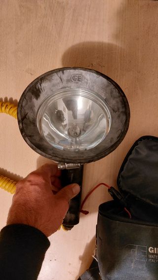lampada a batteria alta visibilità