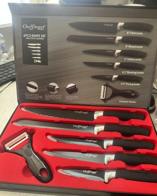 Set coltelli 6 pezzi. Nuovo