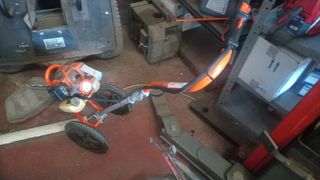 TAGLIABORDI CON RUOTE