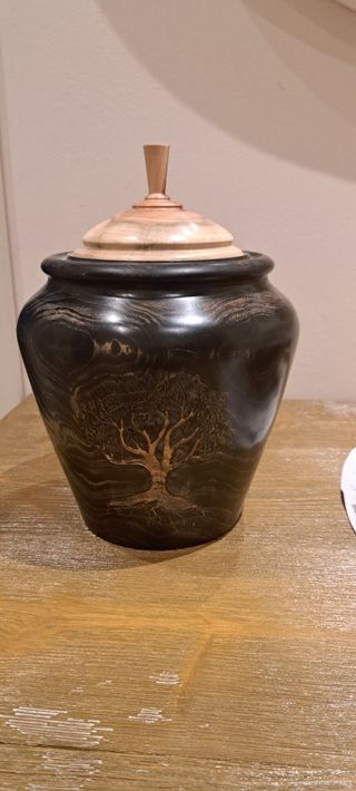 Vaso in legno