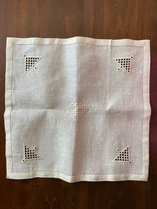 tovaglietta centrino fatta a mano