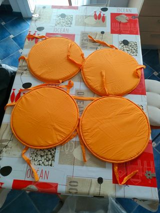 Set di 4 cuscini rotondi per sedie