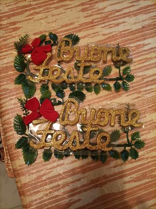 Coppia 2 dietro porta buone feste