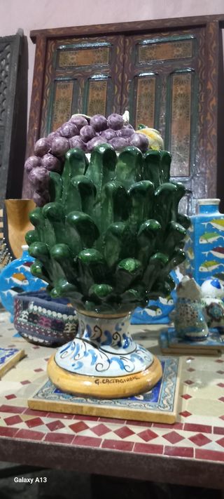 Pigna in ceramica altezza cm 40