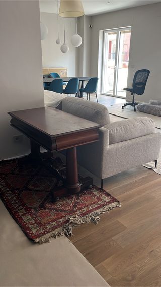 scrittorio in legno di mogano