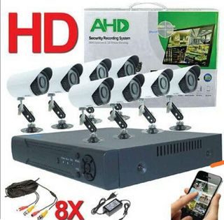 Kit 8 Telecamere HD completo di DVR
