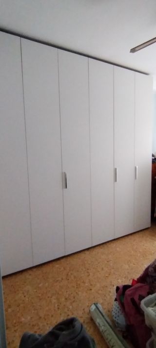 Armadio a cabina smontato