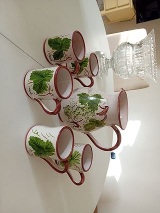 Set brocca e bicchieri decorati a mano