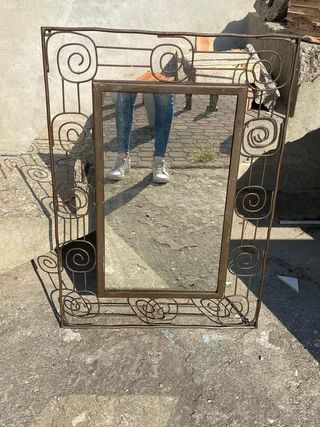 Specchio in ferro battuto