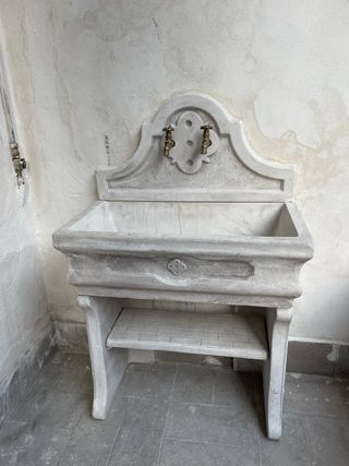 fontana da giardino in cemento