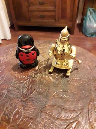 2 simpatici accendini vintad