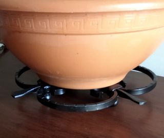 2 sottopentola-sottovaso in ferro battuto