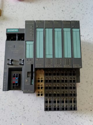 Plc Siemens s7 ET200 CON MODULI