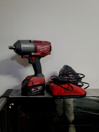 Avvitatore a impulsi Milwaukee