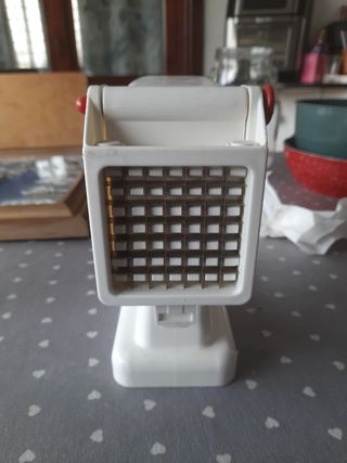 Taglia patate a bastoncini