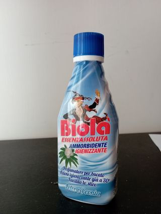 Biolà essenza ammorbidente igienizzante