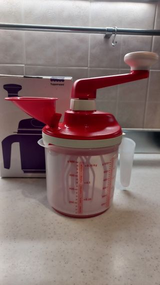 Speedy Chef Tupperware