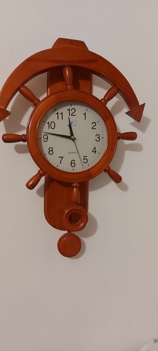 Orologiaio da parete