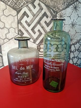 Set vasi in vetro decorati