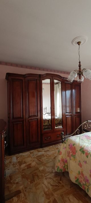 Camera da letto in noce