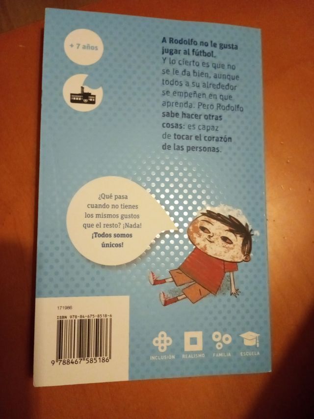 El niño que no sabía jugar al fútbol de segunda mano por 5 EUR en ...
