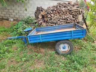 Rimorchio motocoltivatore/trattore