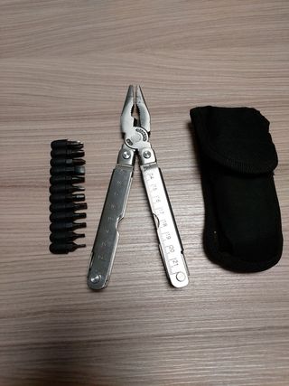 Attrezzo multi funzioni Stainless