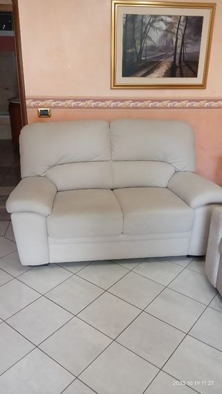 Divano 2 posti