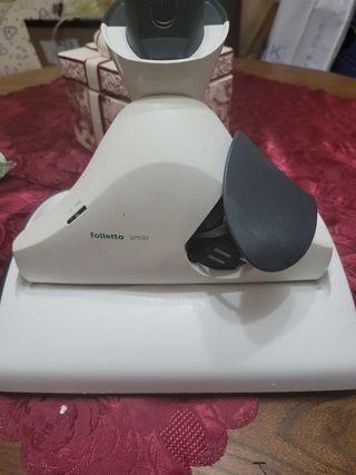 Folletto lava pavimenti