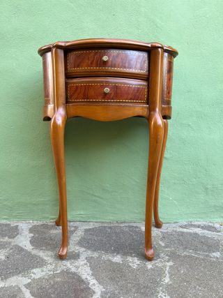 comodino a 2 cassetti in legno massello