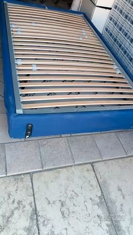 FLOU Letto NOTTURNO Design Vittorio Prato