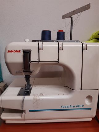 Macchina da cucire 2 aghi con copertura