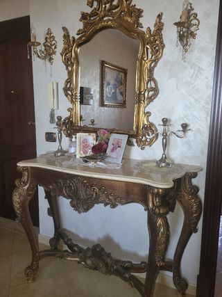 Consolle e specchio foglia oro