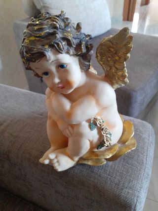 Soprammobile angioletto